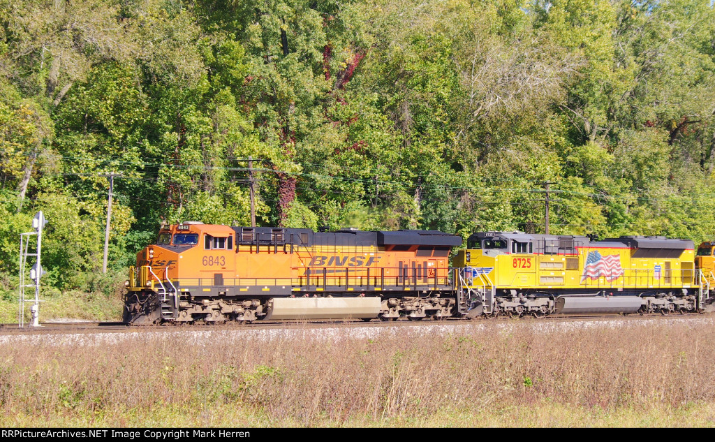 BNSF 6843 West